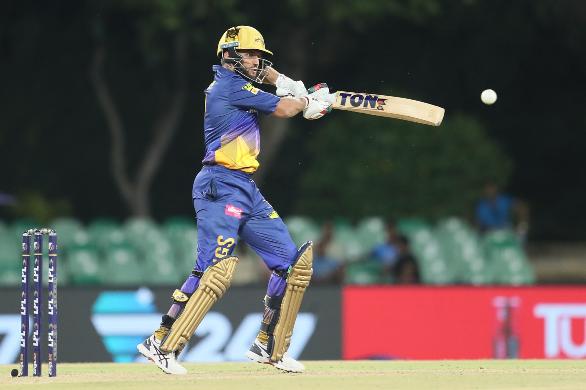 King sized Azmatullah Omarzai blaze undoes Tim Seifert’s century marvel ...