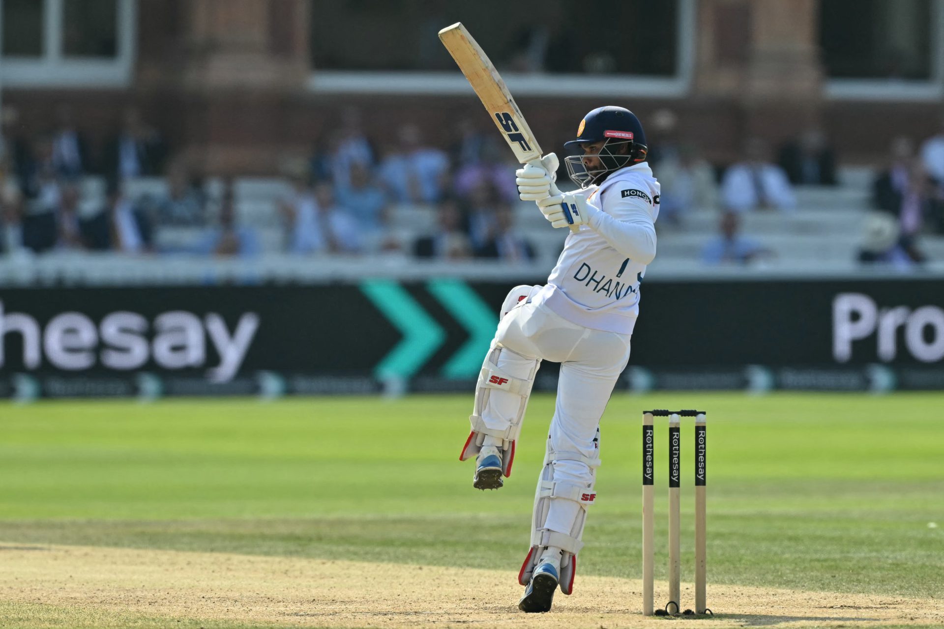 Sri Lanka go down fighting - Gus Atkinson 118 & 5 for haul Player of ...