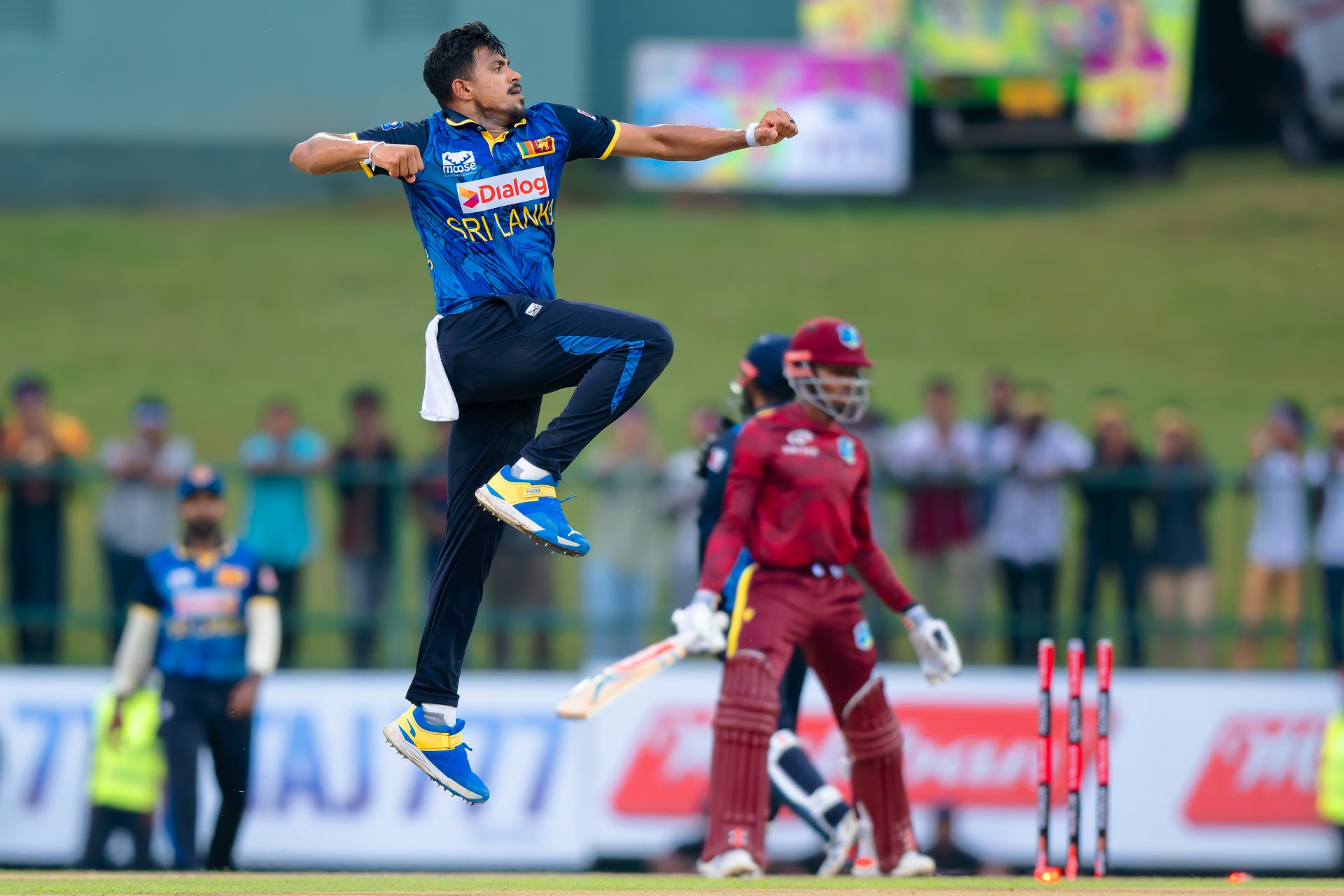 ශ්‍රී ලංකාව කොදෙව්වන් අභිබවා යයි - Sri Lanka Cricket